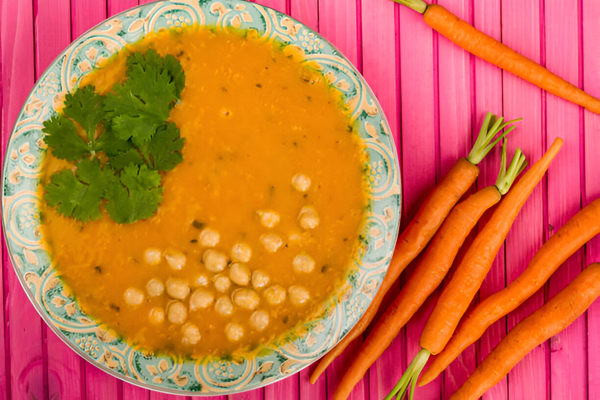 Instant Pot Spicy Vegan Carrot Soup Recipe for Quick Meals