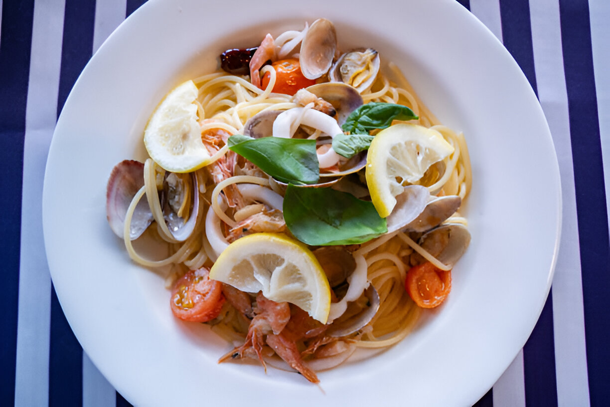 Shrimp Lemon Garlic Pasta: Quick, Easy, and Delicious Recipe